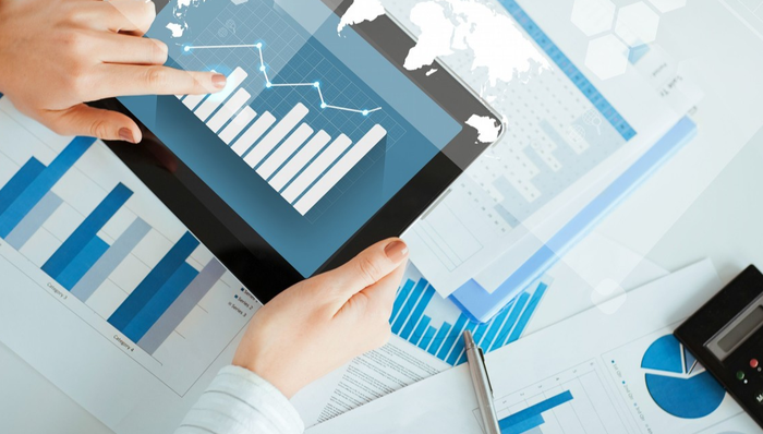 天岳先进领涨8.48%，半导体板块早盘活跃，科创芯片ETF基金(588290)涨超1%|界面新闻